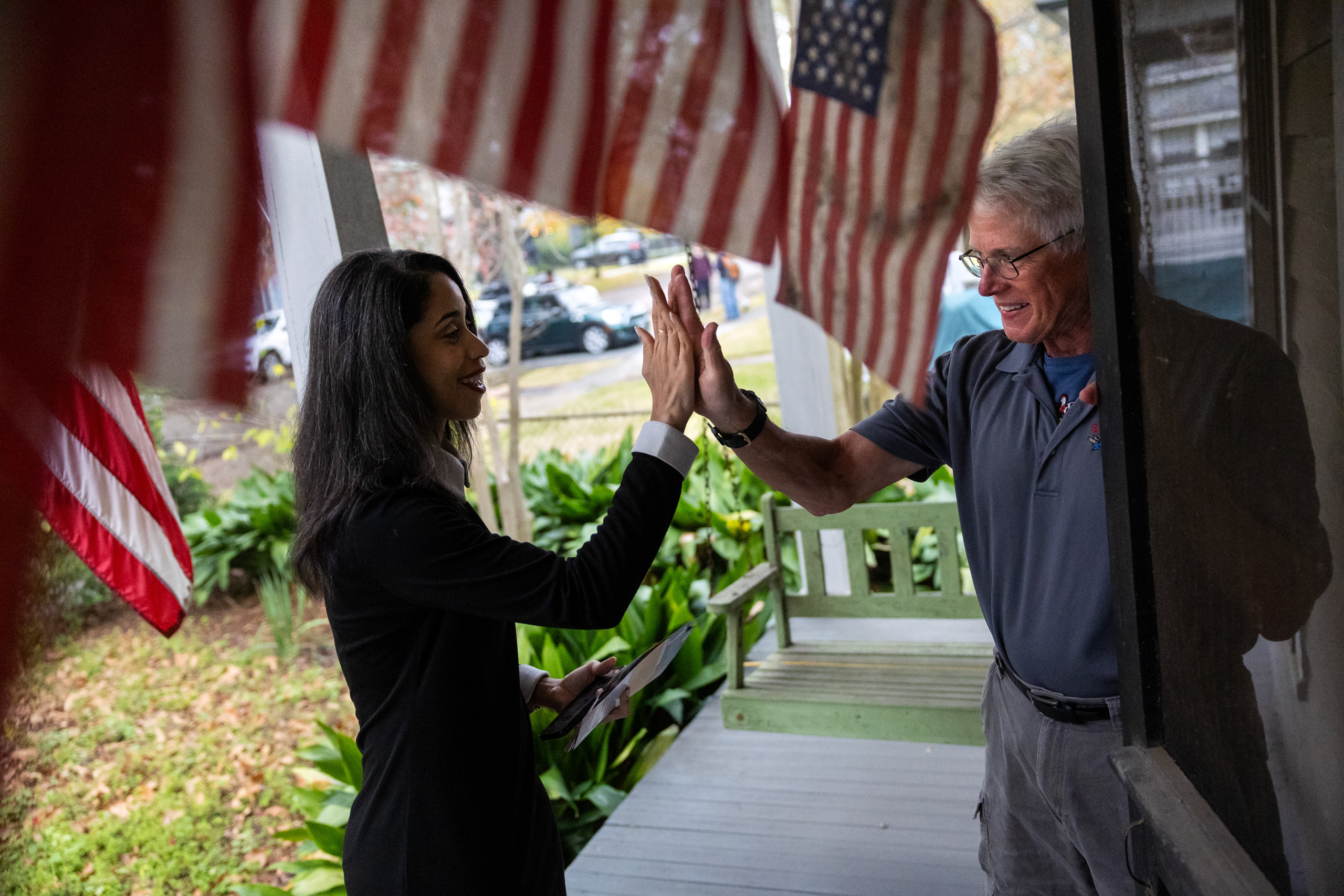 Two Democrats vie to replace Sylvester Turner in Congress